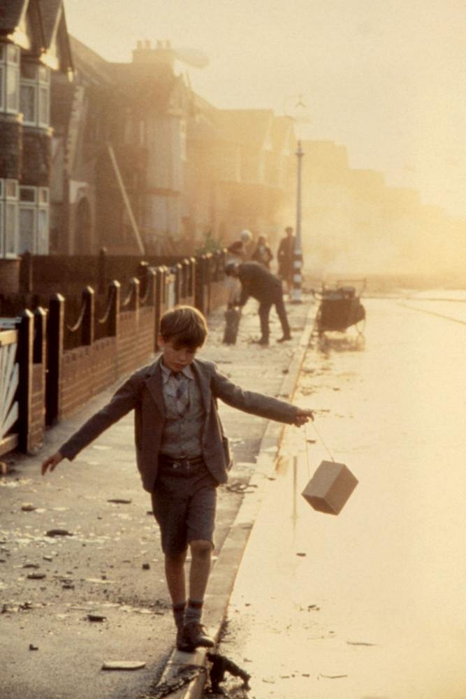 Nadzieja i chwała (1987) | Ścieżki dźwiękowe | ČSFD.cz