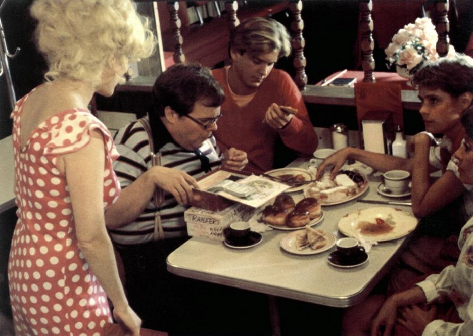 Happy Birthday, Gemini (1980) | ČSFD.cz