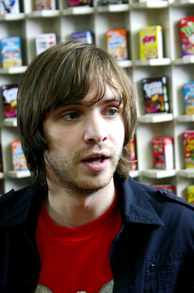 Flakes (2007) | ČSFD.cz