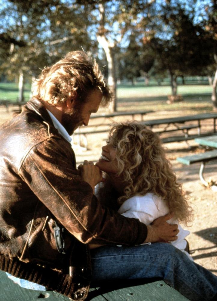 The End of Innocence (1990) | ČSFD.cz