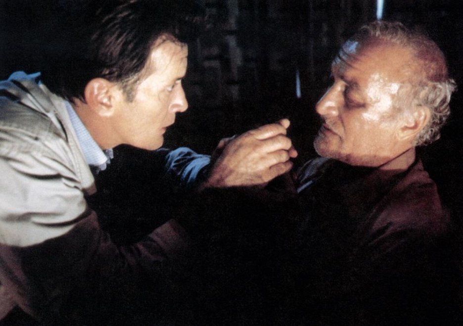 Temné síly (1987) | Galerie - Plakáty | ČSFD.cz