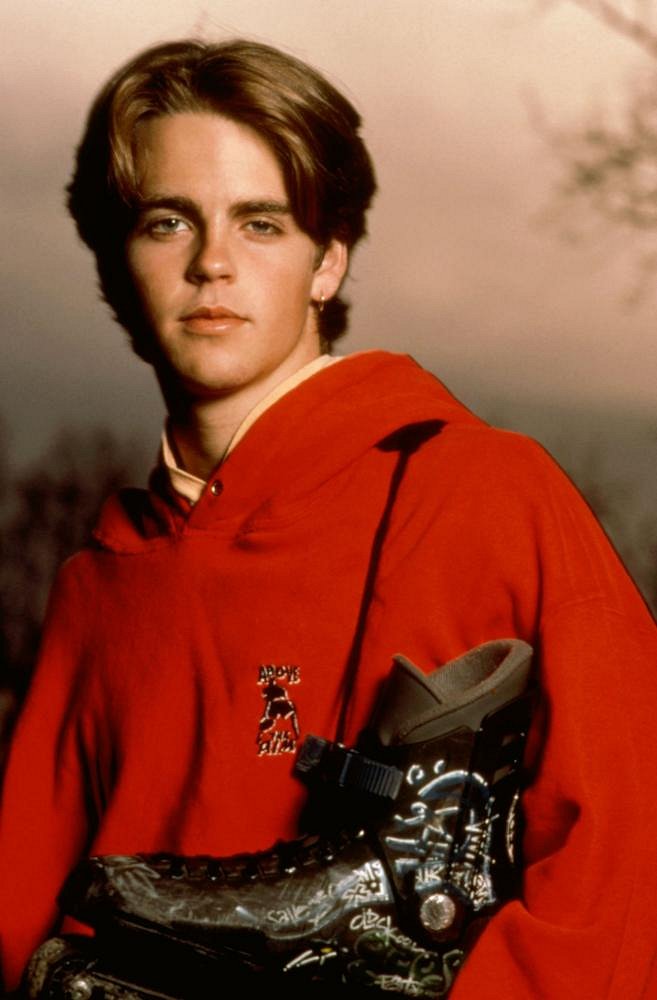 Ve vzduchu (1993) | ČSFD.cz