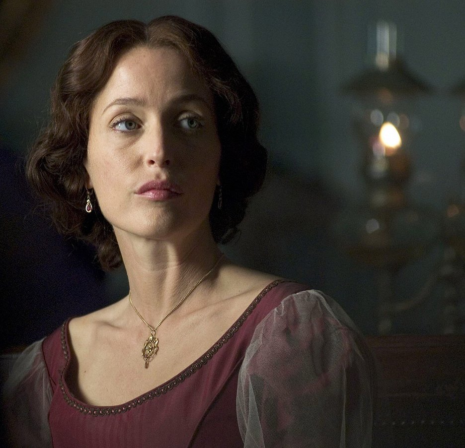 Gillian Anderson | Biografie | ČSFD.cz