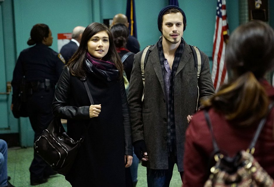 Americká odysea - Oscar Mike (E02) (2015) | ČSFD.cz