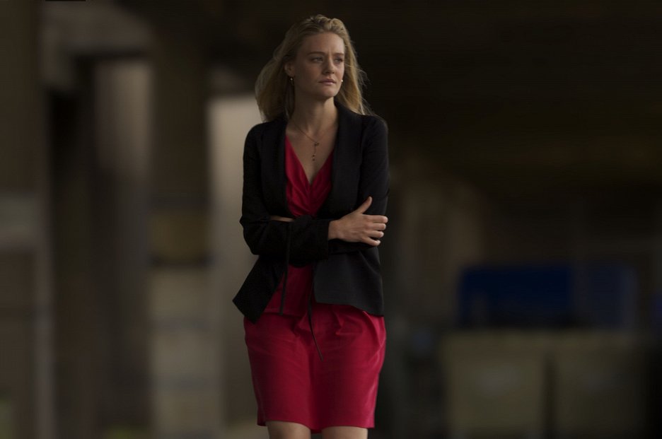 Junkhearts (2011) | ČSFD.cz