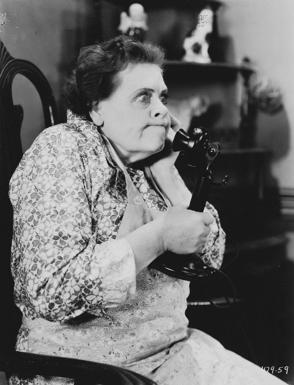 Caught Short (1930) | ČSFD.cz