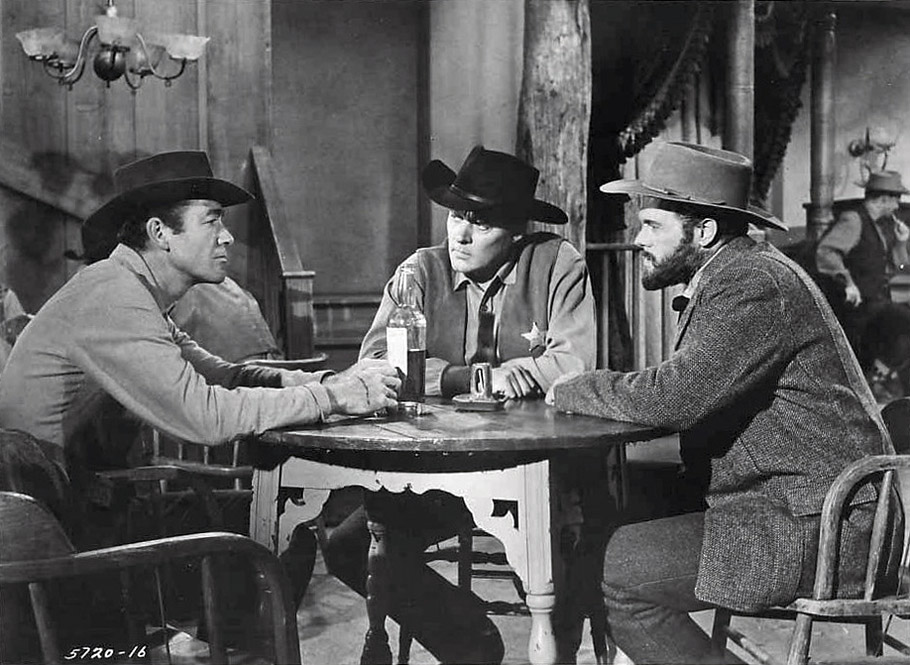 Gunsmoke in Tucson (1958) | ČSFD.cz