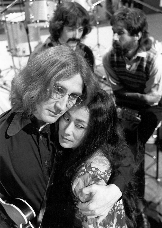 John and Yoko: A Love Story (1985) | ČSFD.cz