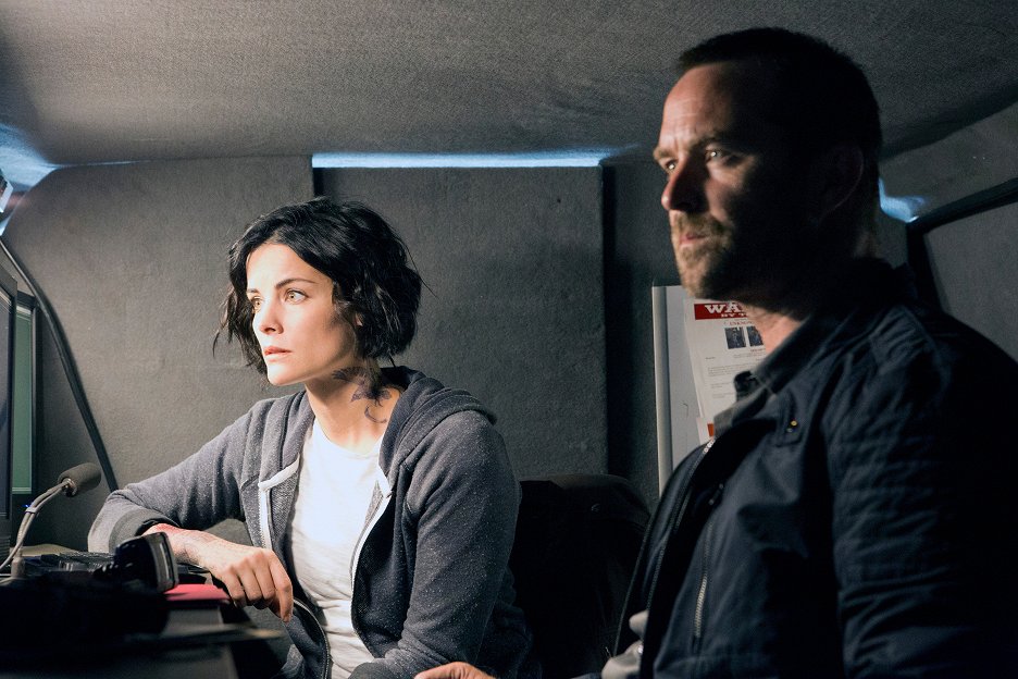 Sullivan Stapleton | Ciekawostki | ČSFD.cz