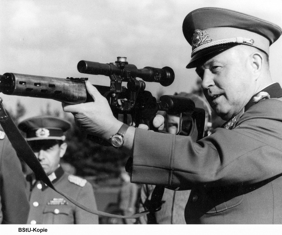 Erich Mielke – mistr strachu (2015) | ČSFD.cz