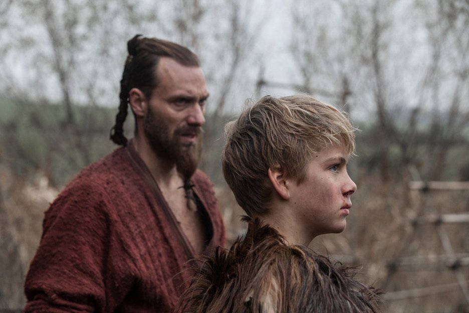 The Last Kingdom - Episode 1 (S01E01) (2015) | Cinematheque | ČSFD.cz