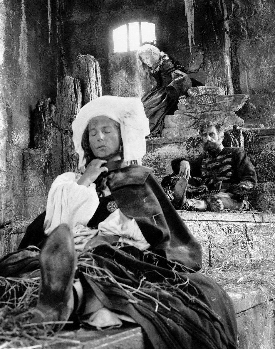 Nigel Green | Galerie - Z filmu | ČSFD.cz