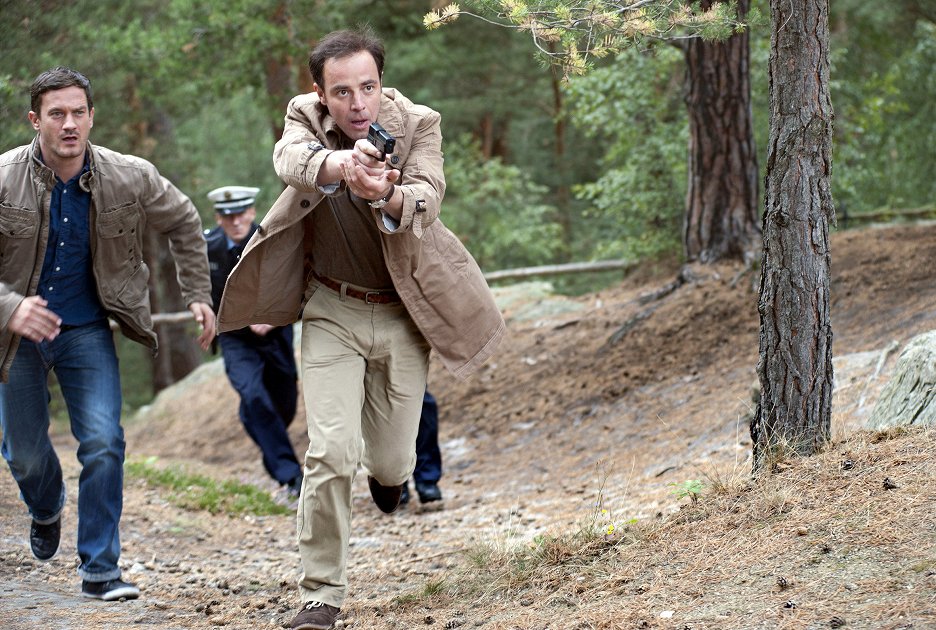 Alles Klara - Der Würstchenmörder (S01E08) (2012) | ČSFD.sk