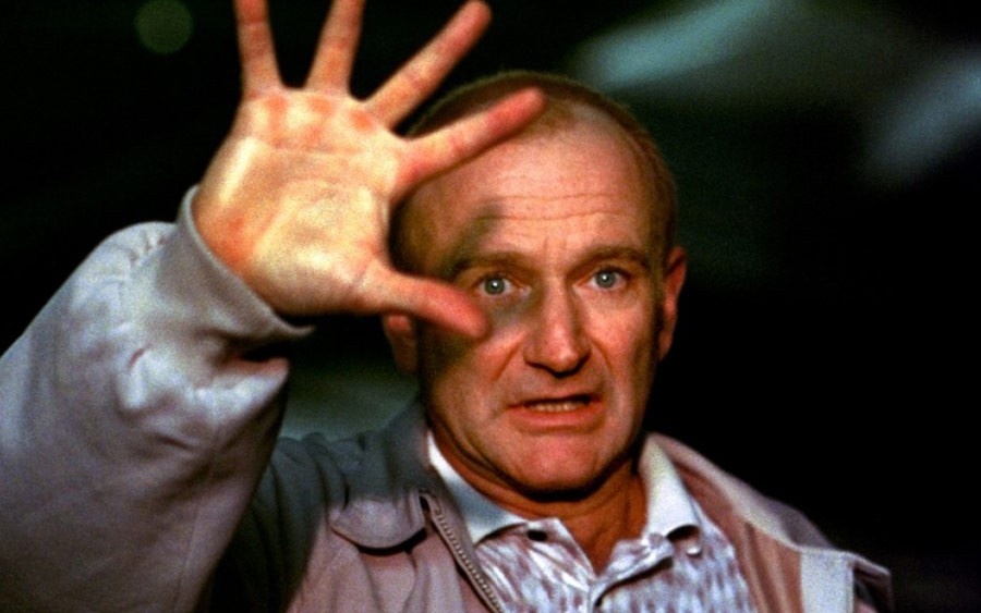 One Hour Photo – Ich beobachte dich (2002) | ČSFD.cz