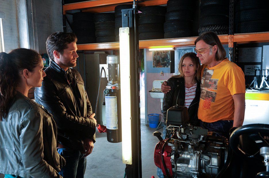 Kriminálka Stuttgart - Ausgebremst (S07E12) (2016) | ČSFD.cz