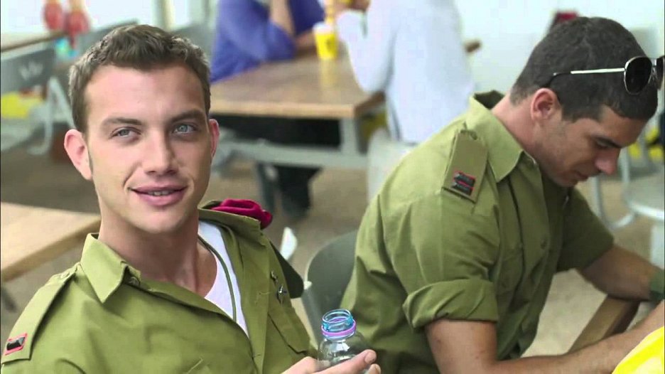 Yossi (2012) | ČSFD.cz
