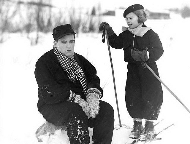 Ud i den kolde Sne (1934) | ČSFD.cz