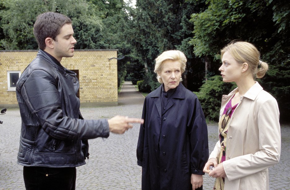 Große Liebe wider Willen (2001) | ČSFD.cz