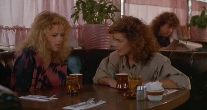 Angel 4: Undercover (1994) | ČSFD.cz