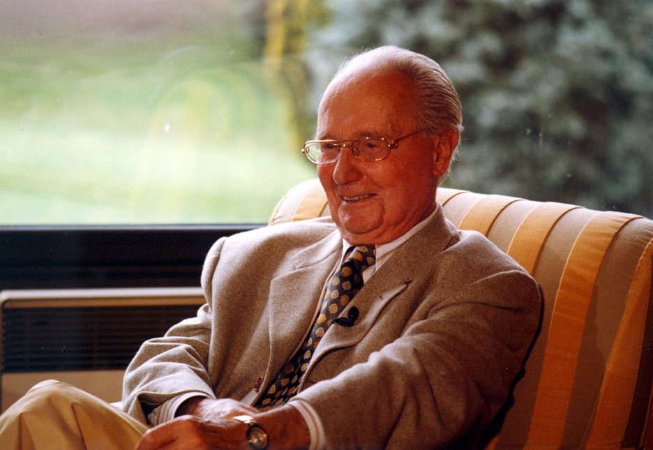 Robert Merle, interview (1998) | ČSFD.cz