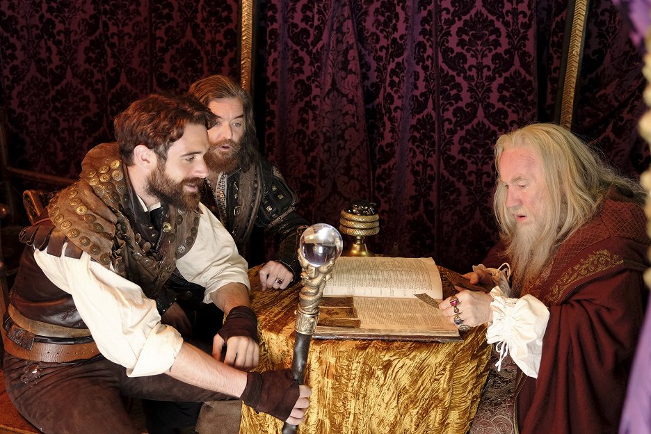 Simon Callow | Ciekawostki | ČSFD.cz