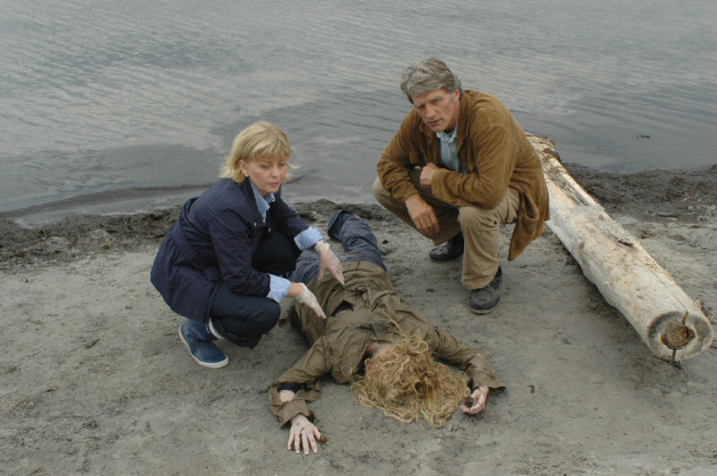 Der Kommissar und das Meer - Näher als du denkst (E02) (2007) | ČSFD.cz