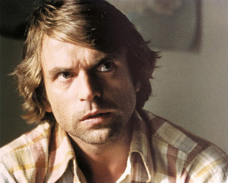 Sleeping Dogs (1977) | ČSFD.cz