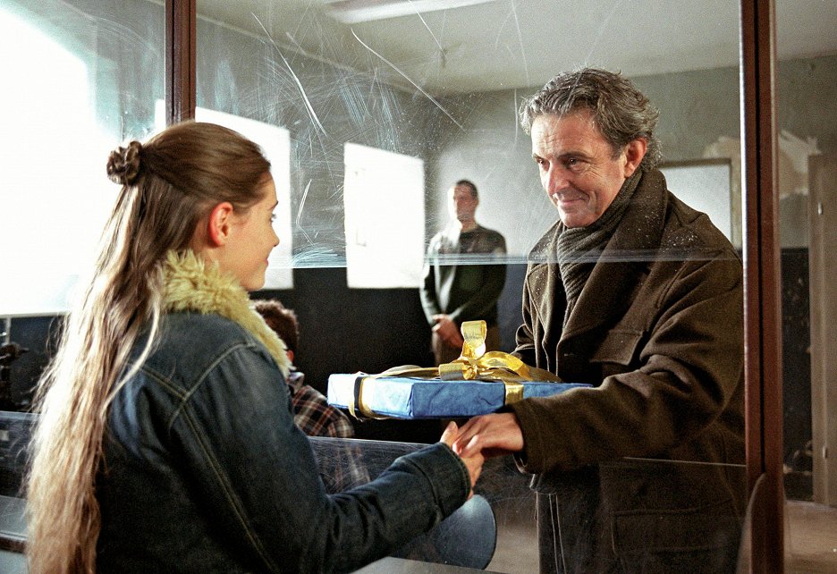 Ella Risin | Galerie - Z filmu | ČSFD.cz