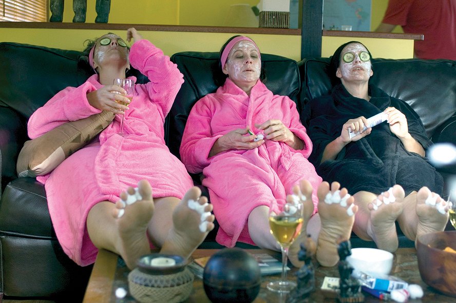 Girl Clock! (2010) | ČSFD.cz