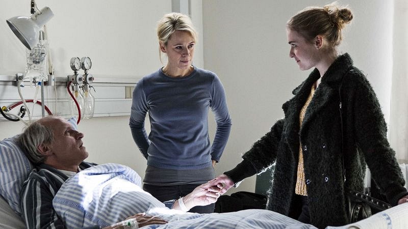 Dicte - Nærvær og Fravær - del 1 (S02E05) (2014) | ČSFD.cz