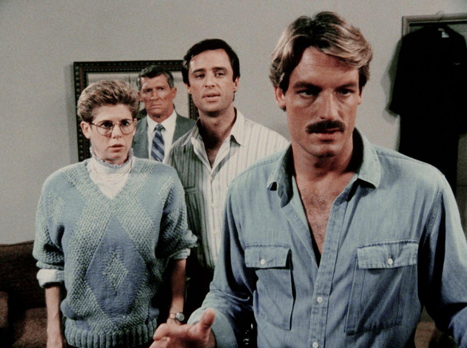 Riptide - A Matter of Policy (S03E11) (1986) | ČSFD.cz