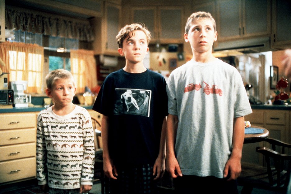 Malcolm v nesnázích - Red Dress (S01E02) (2000) | ČSFD.cz