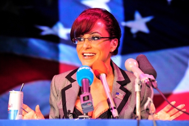Hollywood's Nailin' Palin (2010) | ČSFD.cz