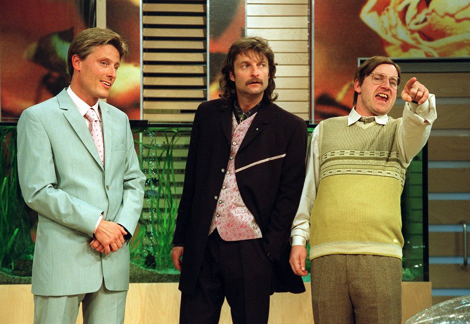 MA 2412 - Talk-Show (S04E07) (2002) | ČSFD.cz