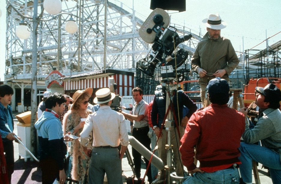 Alan J. Pakula | ČSFD.cz