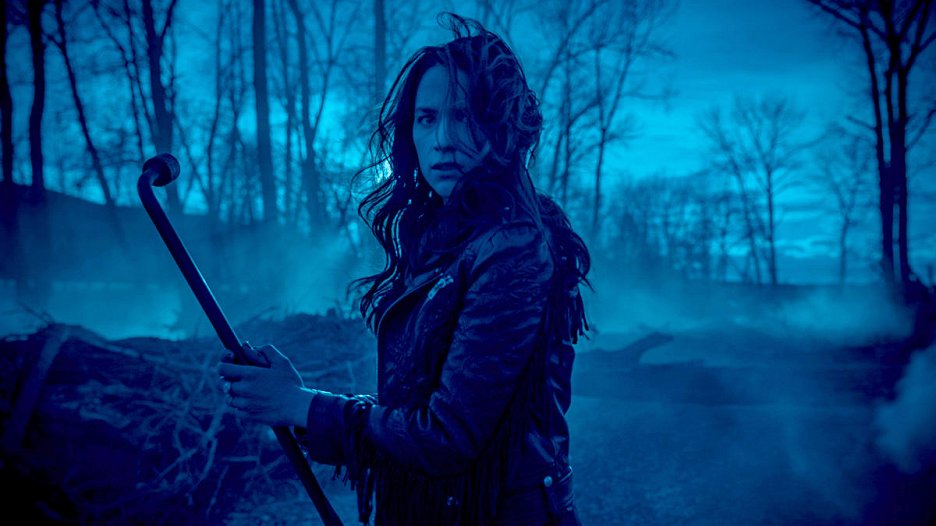 Wynonna Earp - Purgatory (S01E01) (2016) | ČSFD.cz