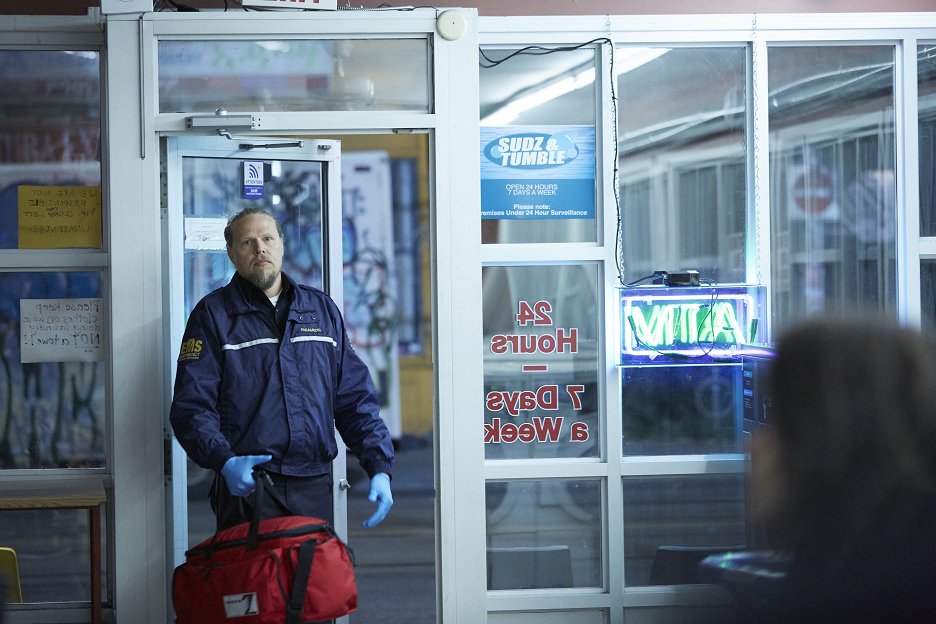 Orphan Black - Transgressive Border Crossing (S04E02) (2016) | ČSFD.cz