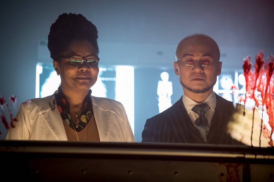 Gotham - Azrael (S02E19) (2016) | ČSFD.cz