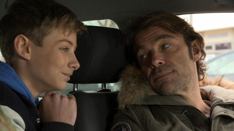 Les Mystères de l'amour - La Fin d'une histoire (S05E26) (2013) | ČSFD.cz