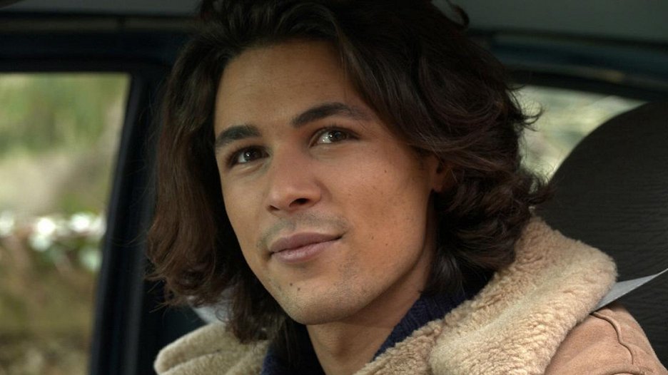 Les Mystères de l'amour - La vie continue (S06E08) (2014) | ČSFD.cz