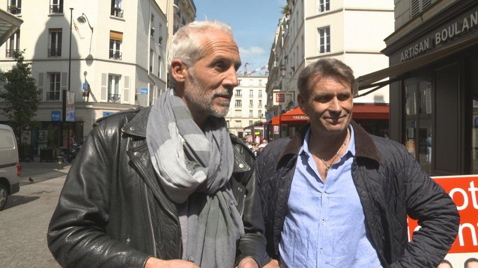 Les Mystères de l'amour - Fou d'amour (S09E23) (2015) | ČSFD.cz