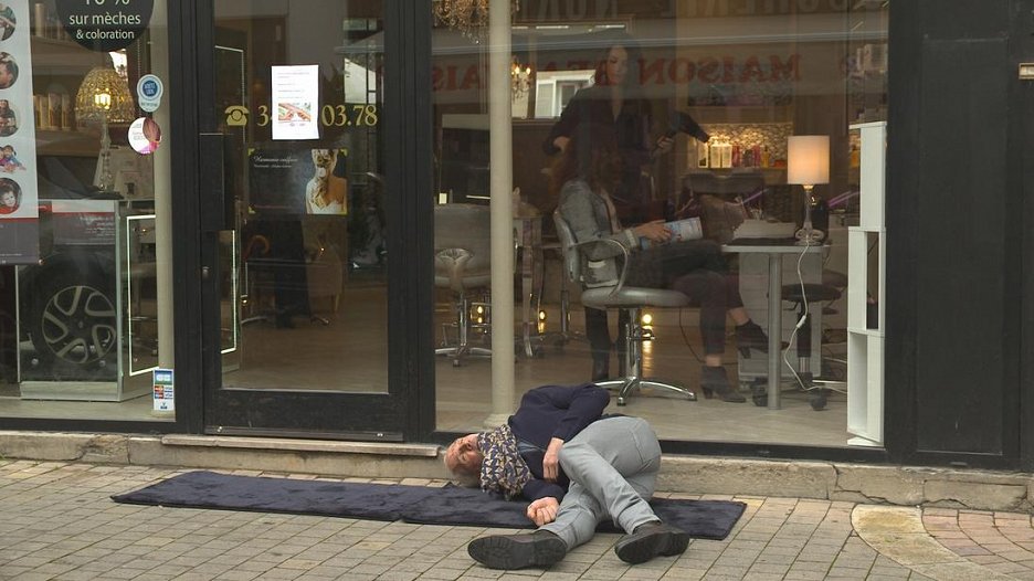 Les Mystères de l'amour - Rendez-vous secrets (S11E09) (2015) | ČSFD.cz