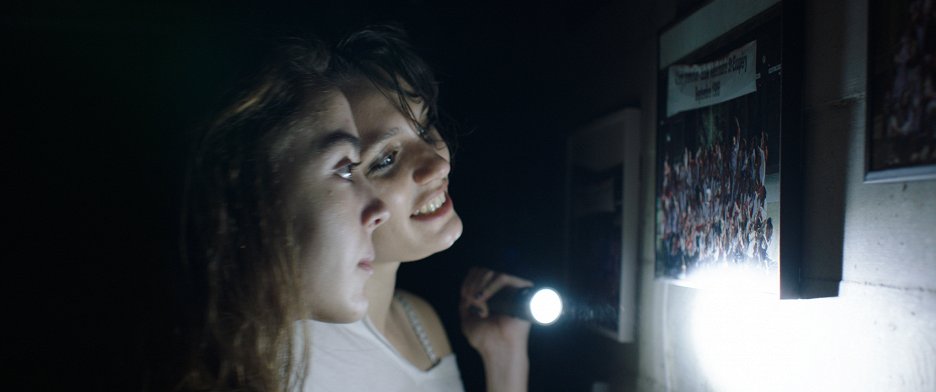 Raw (2016) | ČSFD.cz
