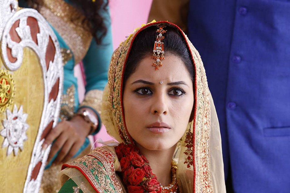 Two Countries (2015) | ČSFD.cz