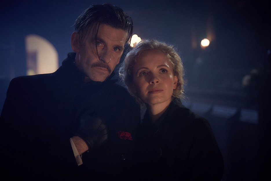 Gangy z Birminghamu - Epizoda 1 (S03E01) (2016) | ČSFD.sk