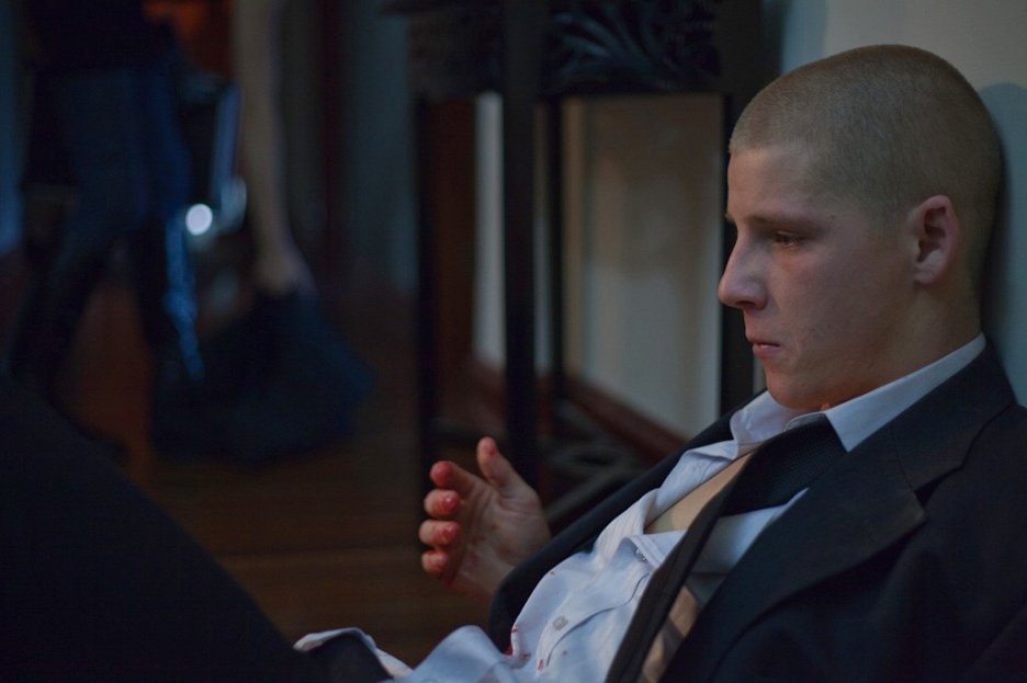 Deceit (2013) | ČSFD.cz