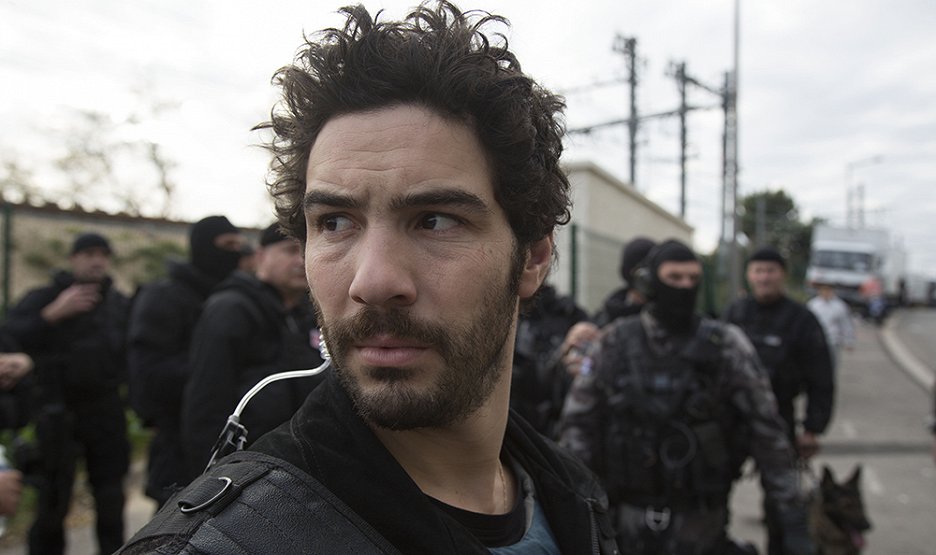 Zloději drahokamů - Bílý rytíř (E02) (2015) | ČSFD.cz