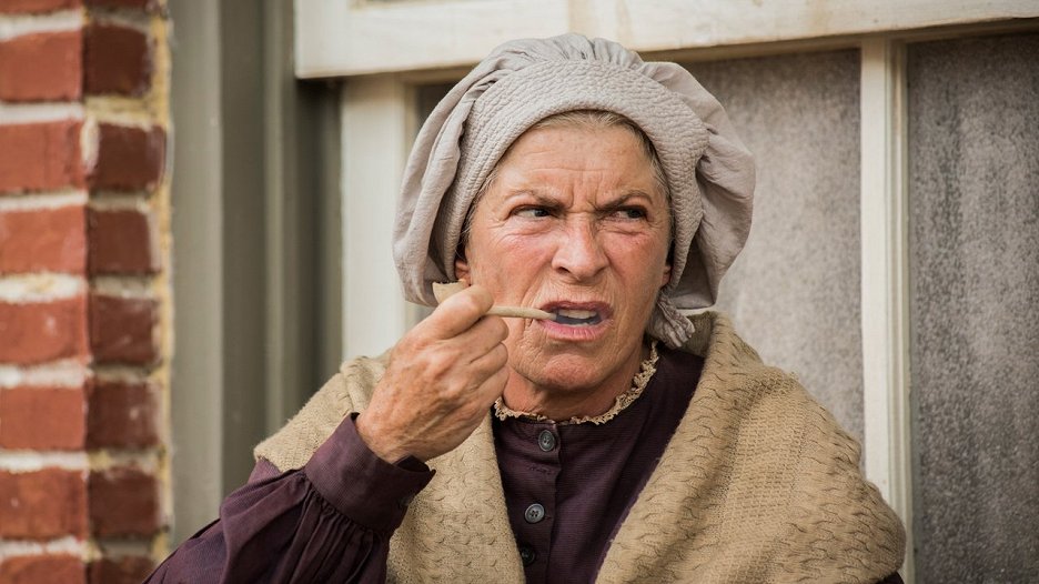 Suzanne Bertish | ČSFD.cz