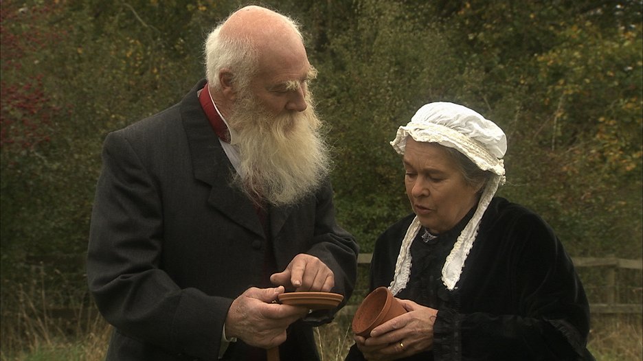 Kdo byl Charles Darwin? (2008) | Makers | ČSFD.cz
