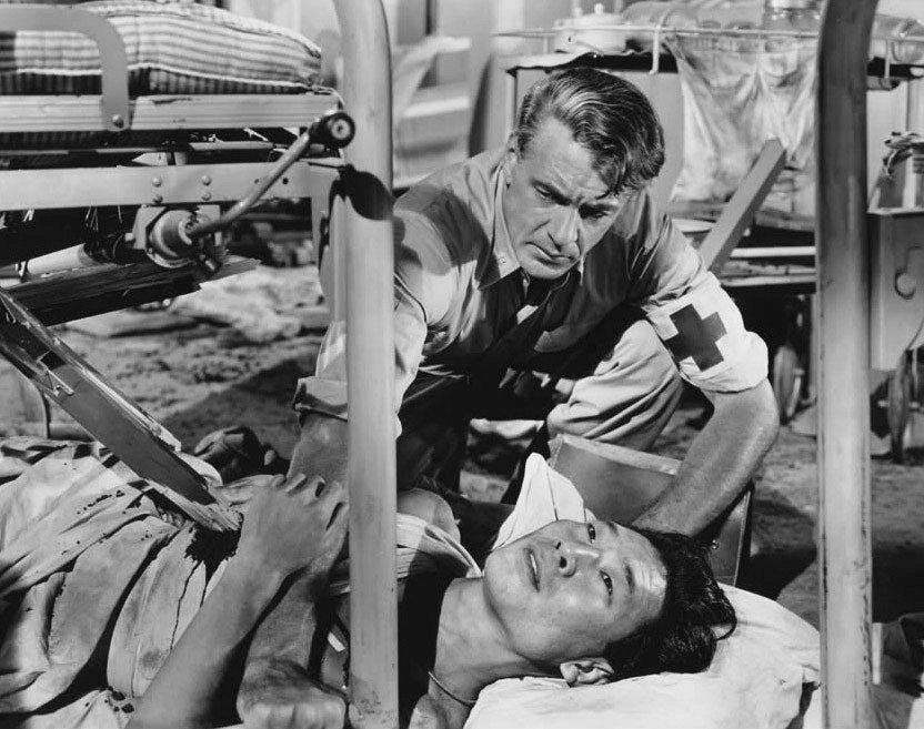 The Story of Dr. Wassell (1944) | Recenzje - Użytkowników | ČSFD.cz